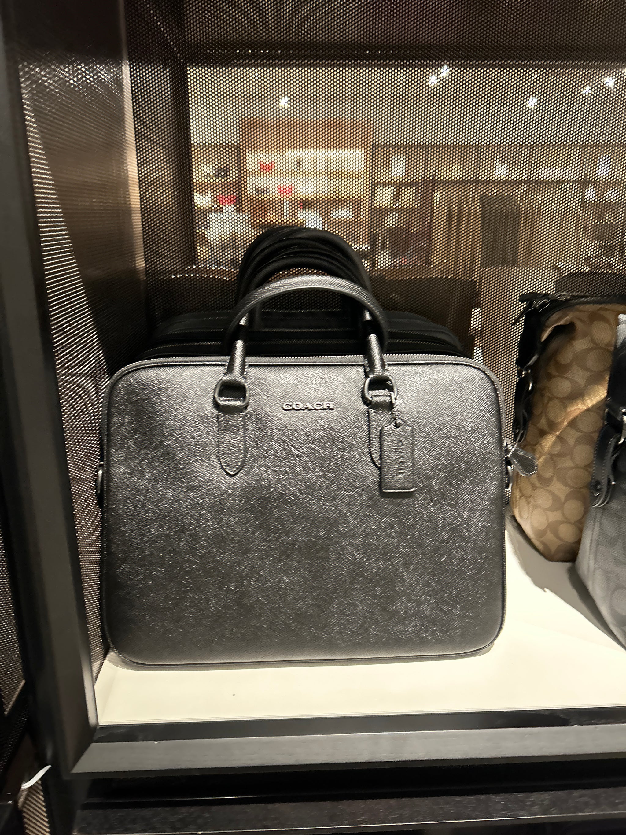 Men's Coach – SELLECTION